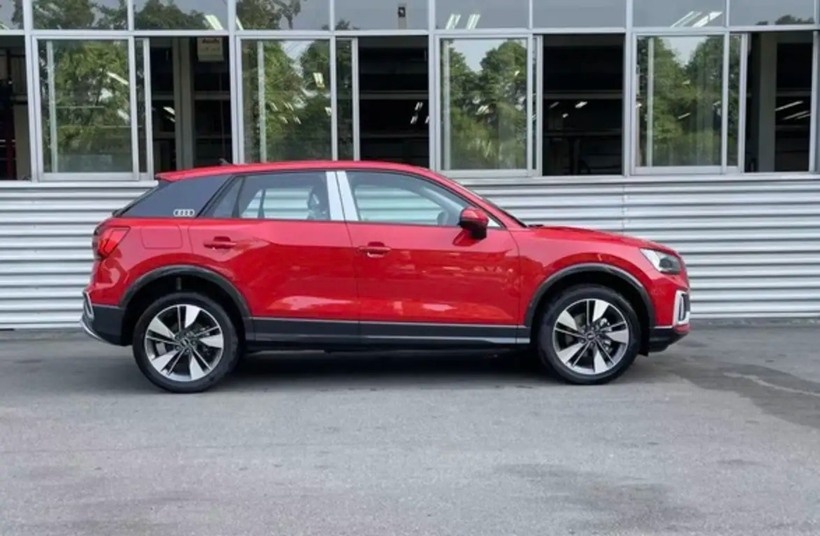 The new Audi Q2L arrives in the store, and the Q7 "same model" grille is replaced with a more ...