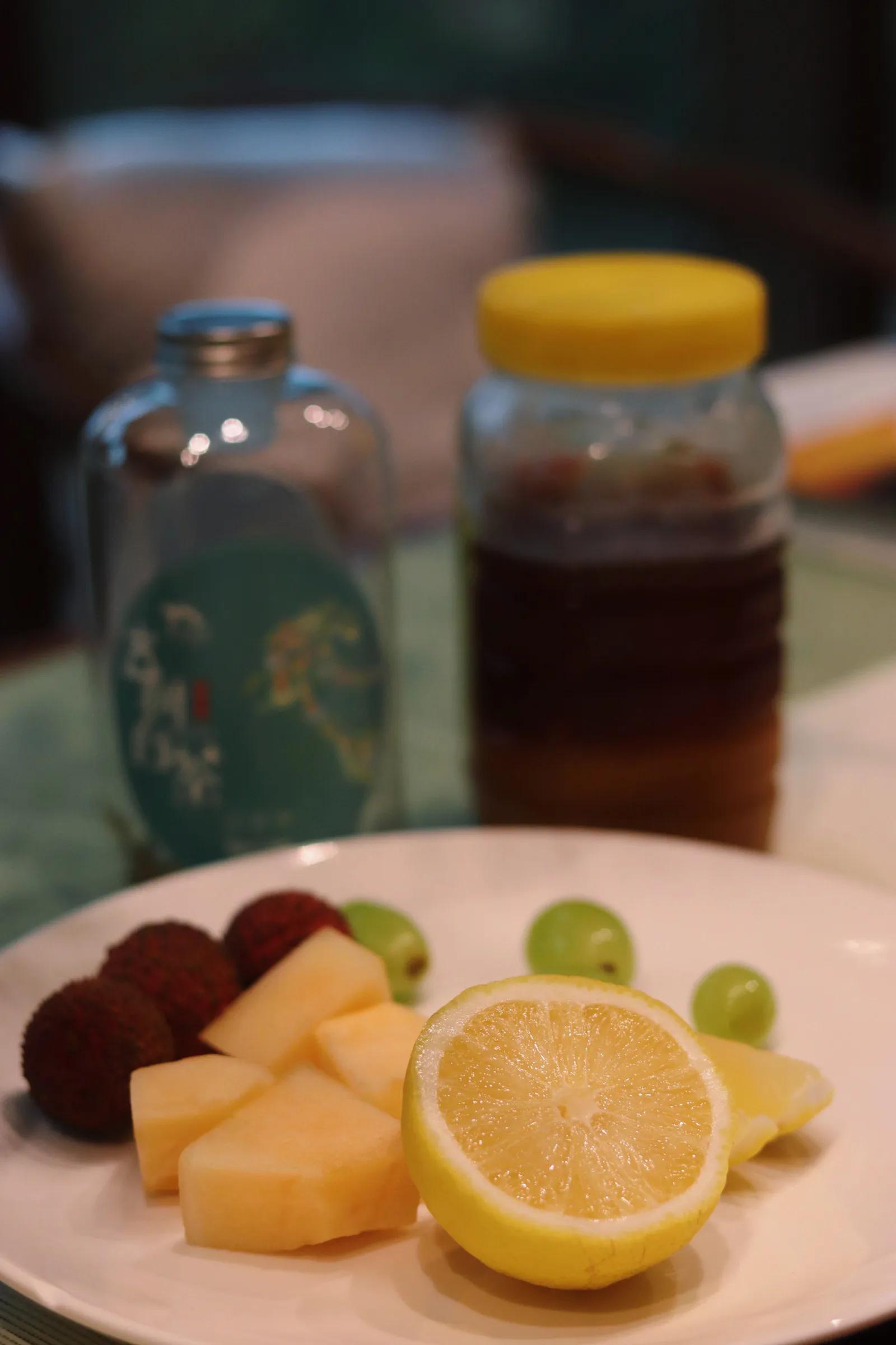 [Alcohol Sharing] Fancy collocation of Bai Yulong Ancient Tree White ...