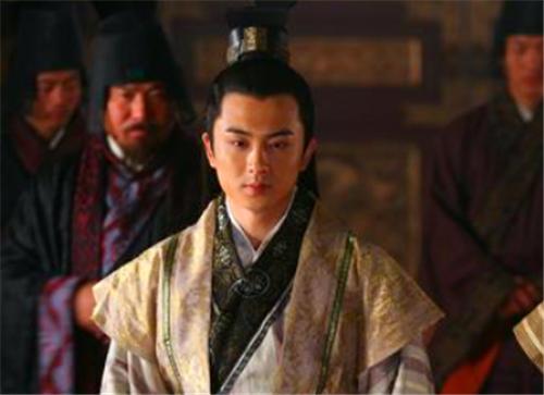 Emperor Ai of the Han Dynasty was obsessed with Dong Xian, and even ...