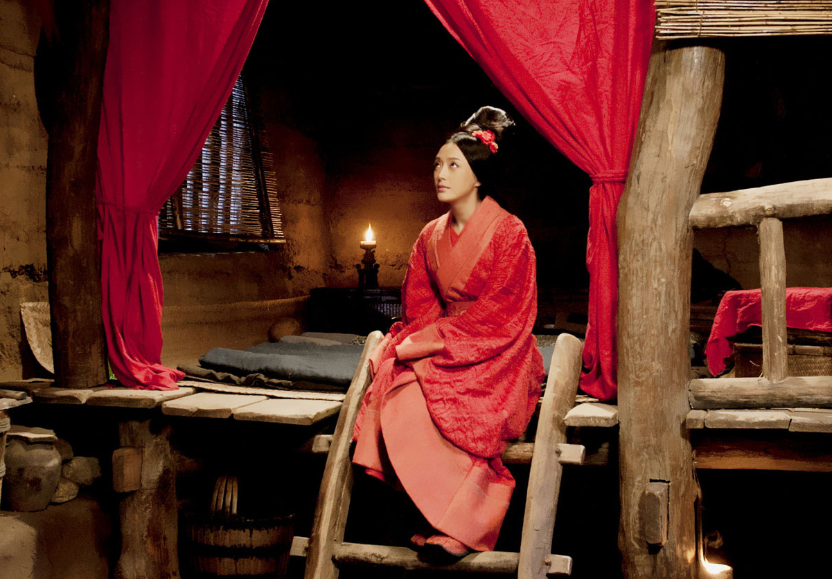 "Queen Wen Wan" Qin Lan: In 19 years, from Zhihua to Fan Jiahui, she lived up to her years and ...