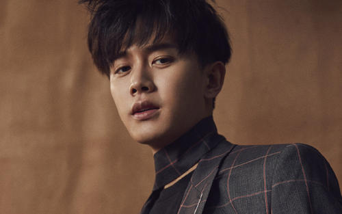 From an athlete to an actor, Ren Jialun, who was 32-year-old married at ...