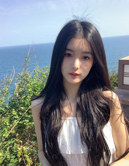 Sexy net celebrity sister Xiaoyi classmate-Chen Ziyi "Meitu" - iMedia