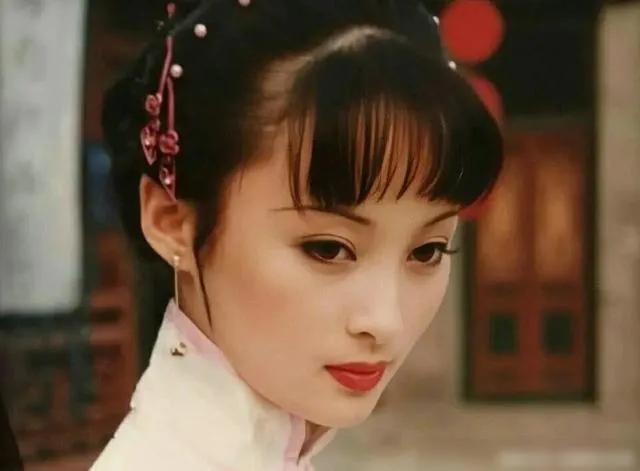 Jiang Qinqin's previous classical beauty is really a glimpse of ten ...