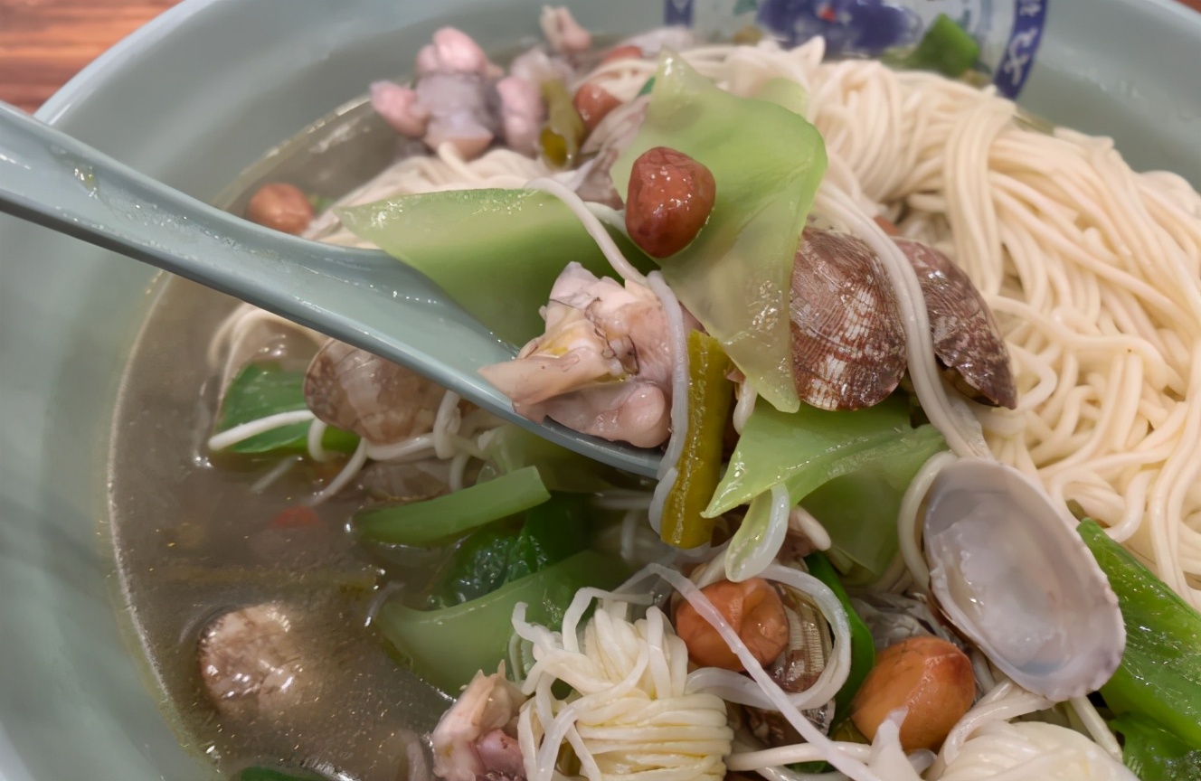 This Wuxi noodle restaurant has innovative dishes, a bowl of hell ...