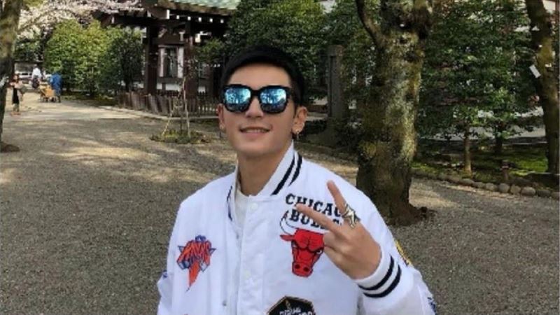 Zhao Wei throws the Japanese flag to provoke controversy!"Han Zhu Ge Ge ...