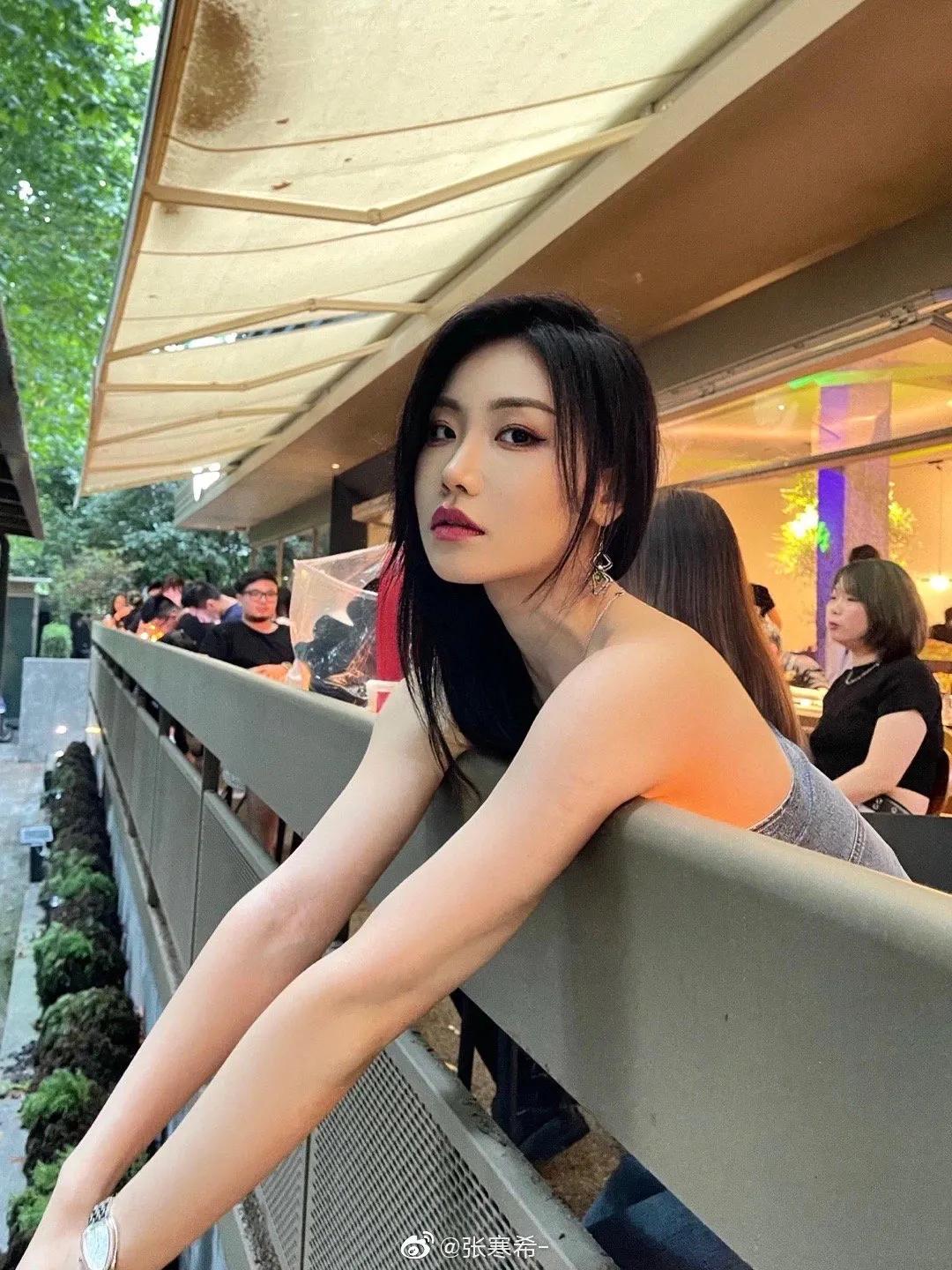 Hot Girl Goddess Zhang Hanxi - iMedia
