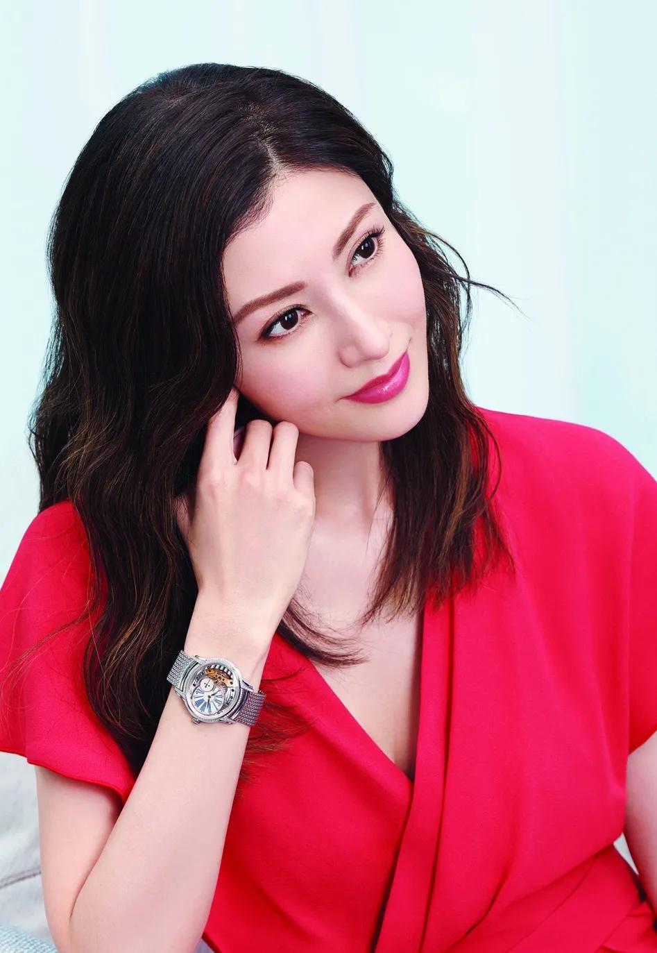 Li Jiaxin's stunning photo shoot - iMedia