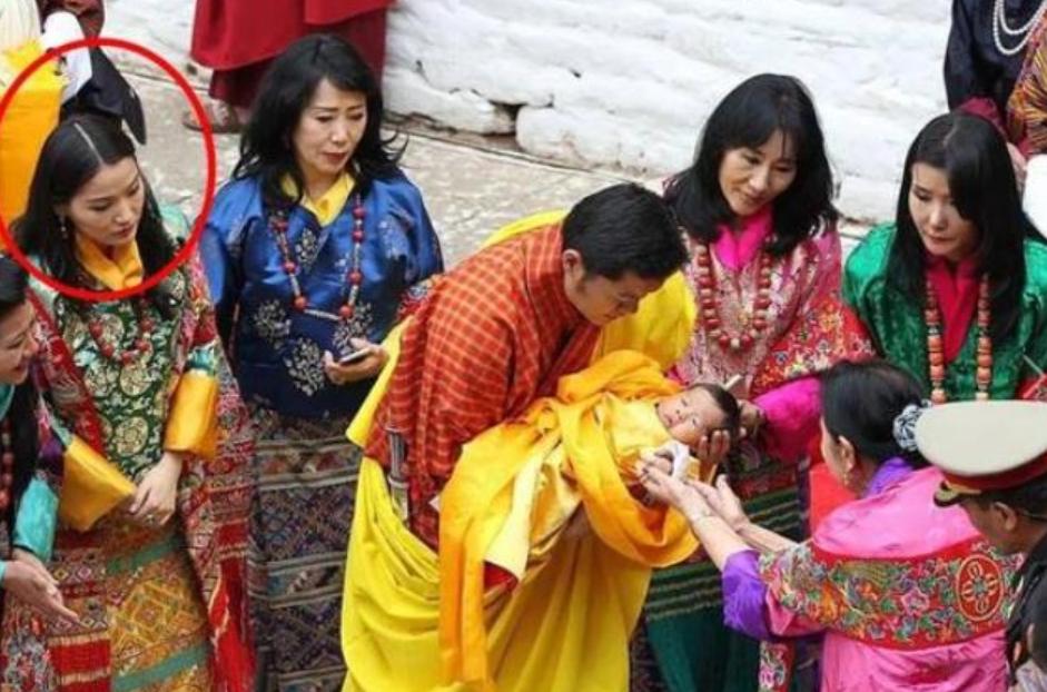Three generations of queens of Bhutan are in the same frame: the three ...
