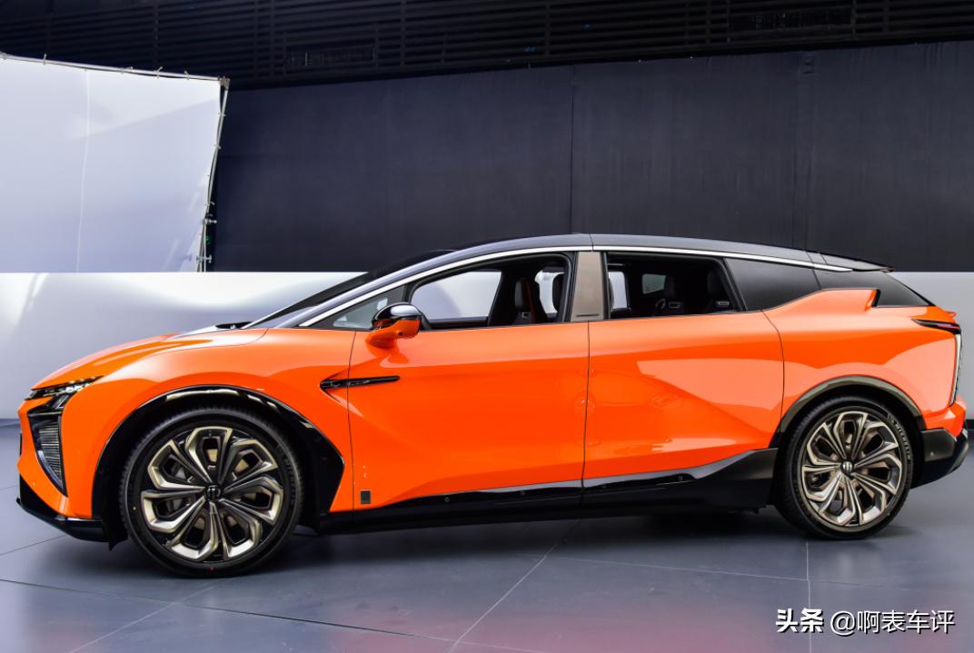 The domestically-made electric coupe is highly integrated with HiPhiX ...