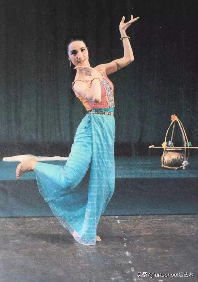 Famous dancer Dao Meilan: Unchanging her original intention, she dances ...