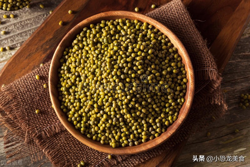 How to make cool and refreshing mung bean jelly?Jin mung beans can be ...