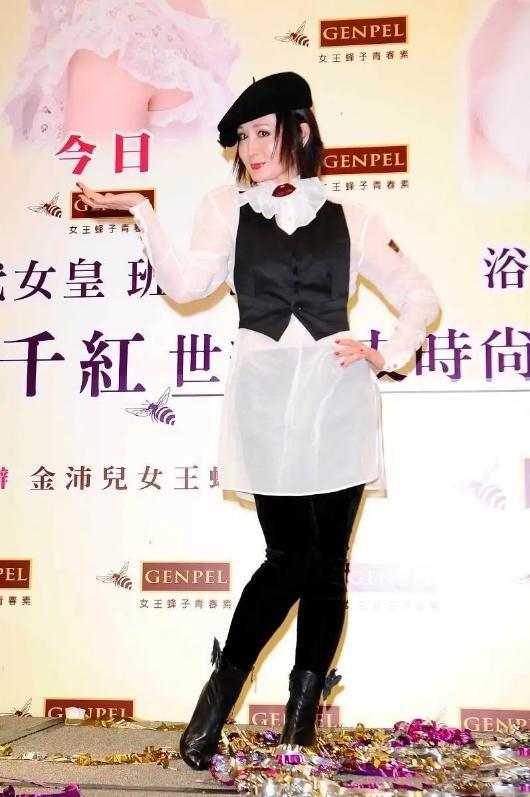 There is a kind of girlishness, her name is Pan Yingzi, 72 years old ...