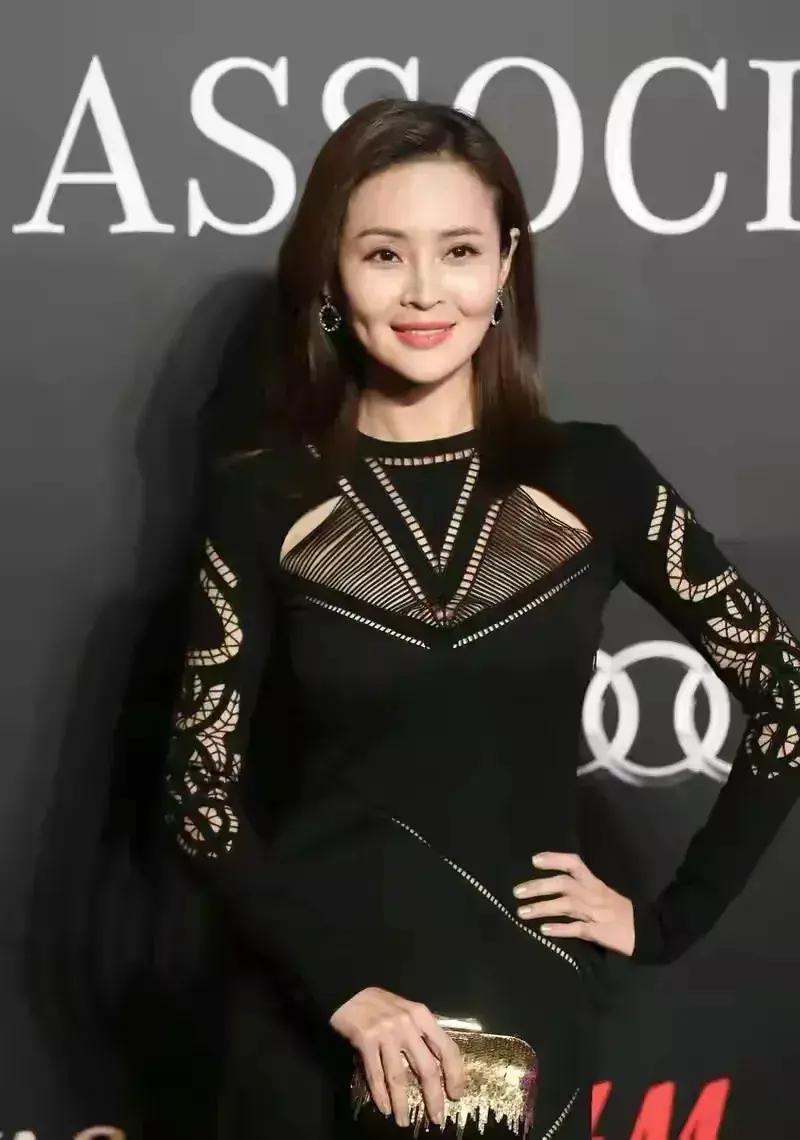Yu Mingjia: Gentle, elegant and beautiful, tight and moving - iMedia