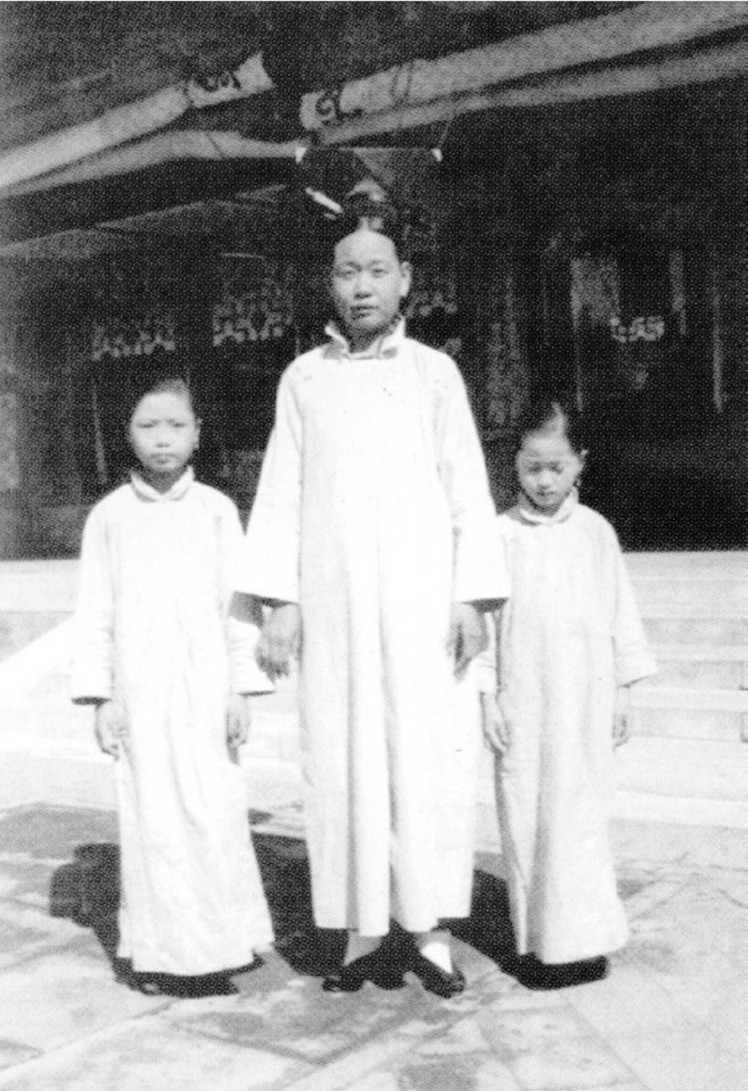 What happened to the palace ladies of the ancient Qing Dynasty?The gate ...