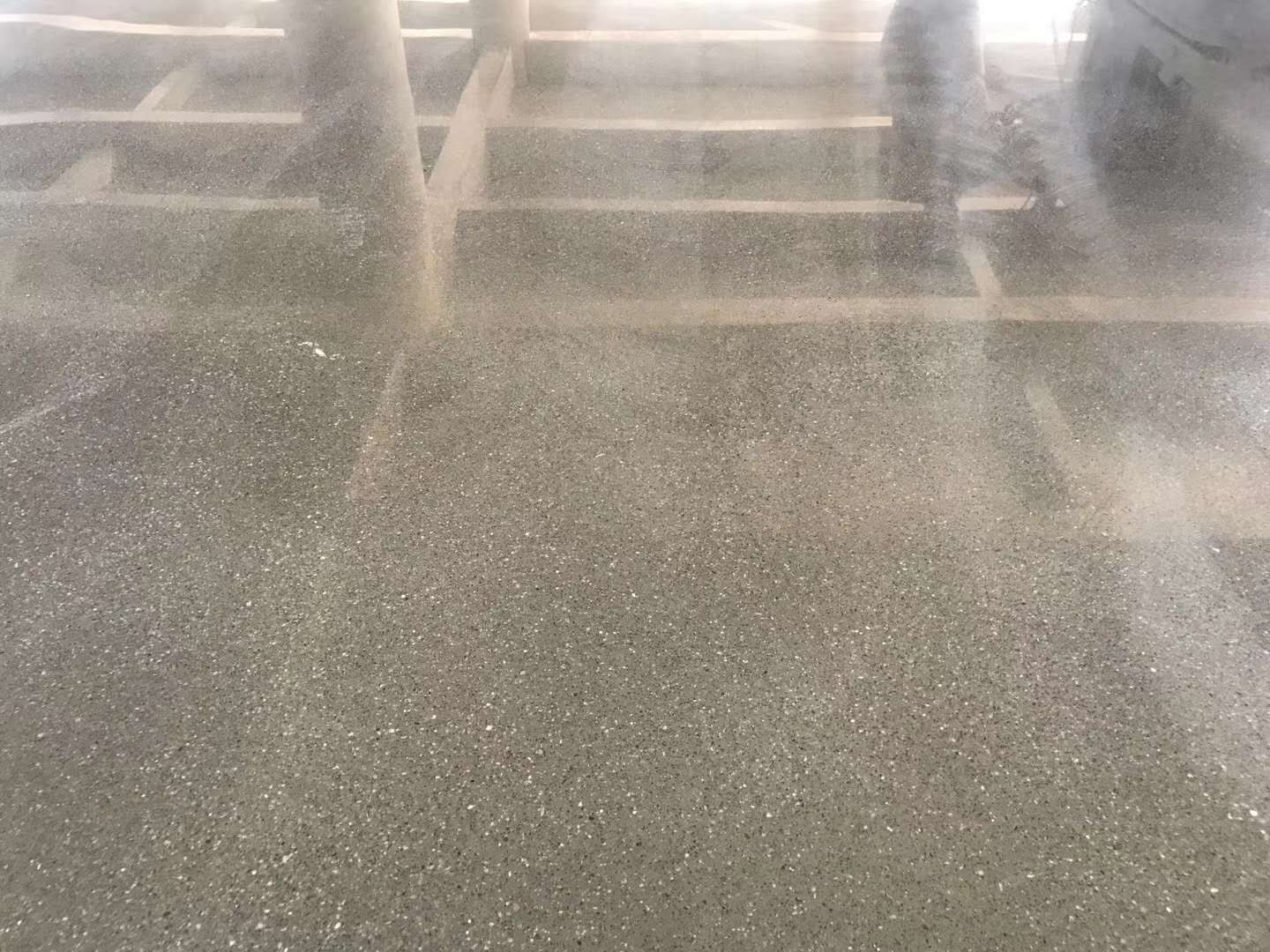 Emery ground decoration layer scheme - iMedia