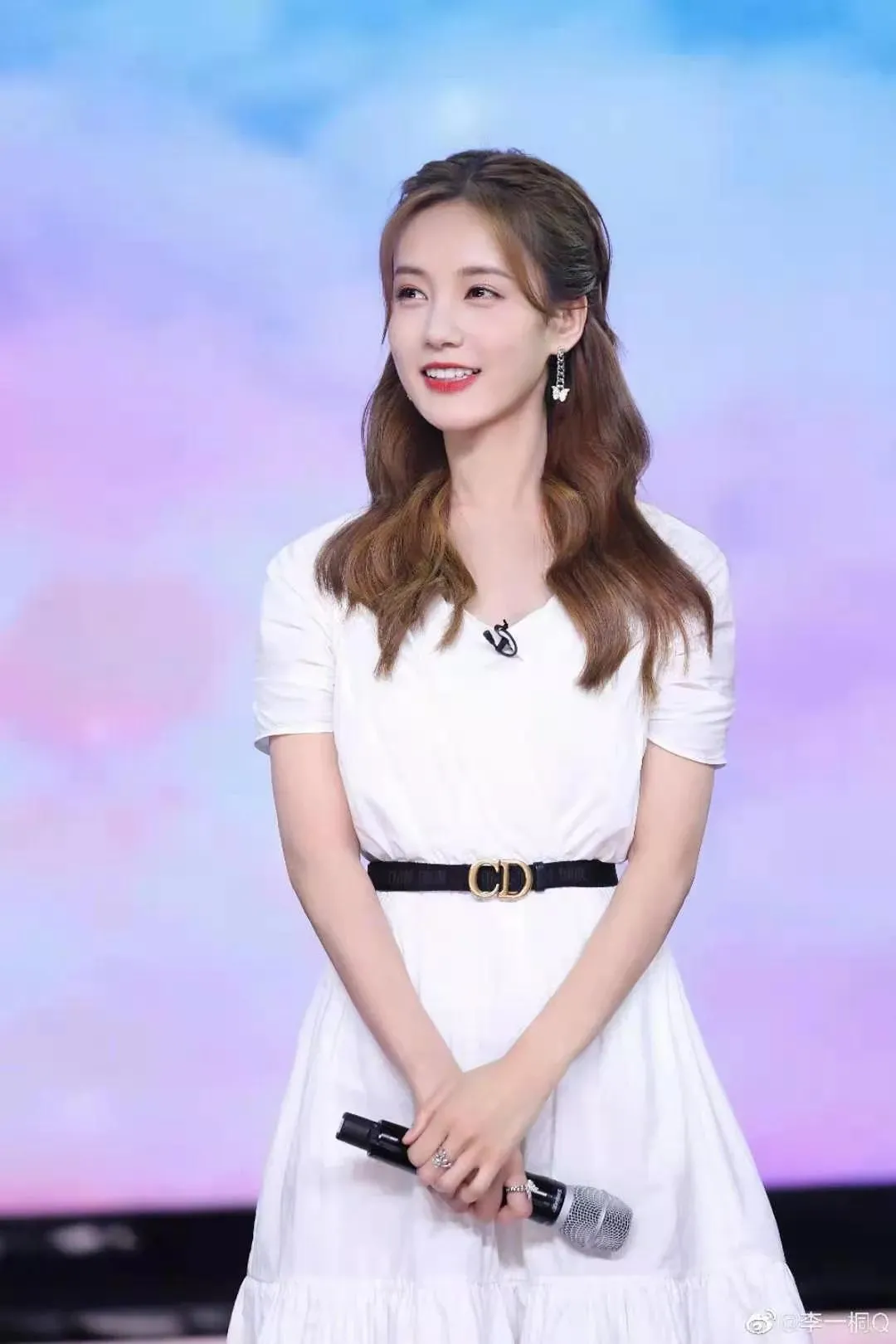 Gong Jun, Zhang Zhehan, Jiang Shuying, Li Yitong, dedicated to the ...