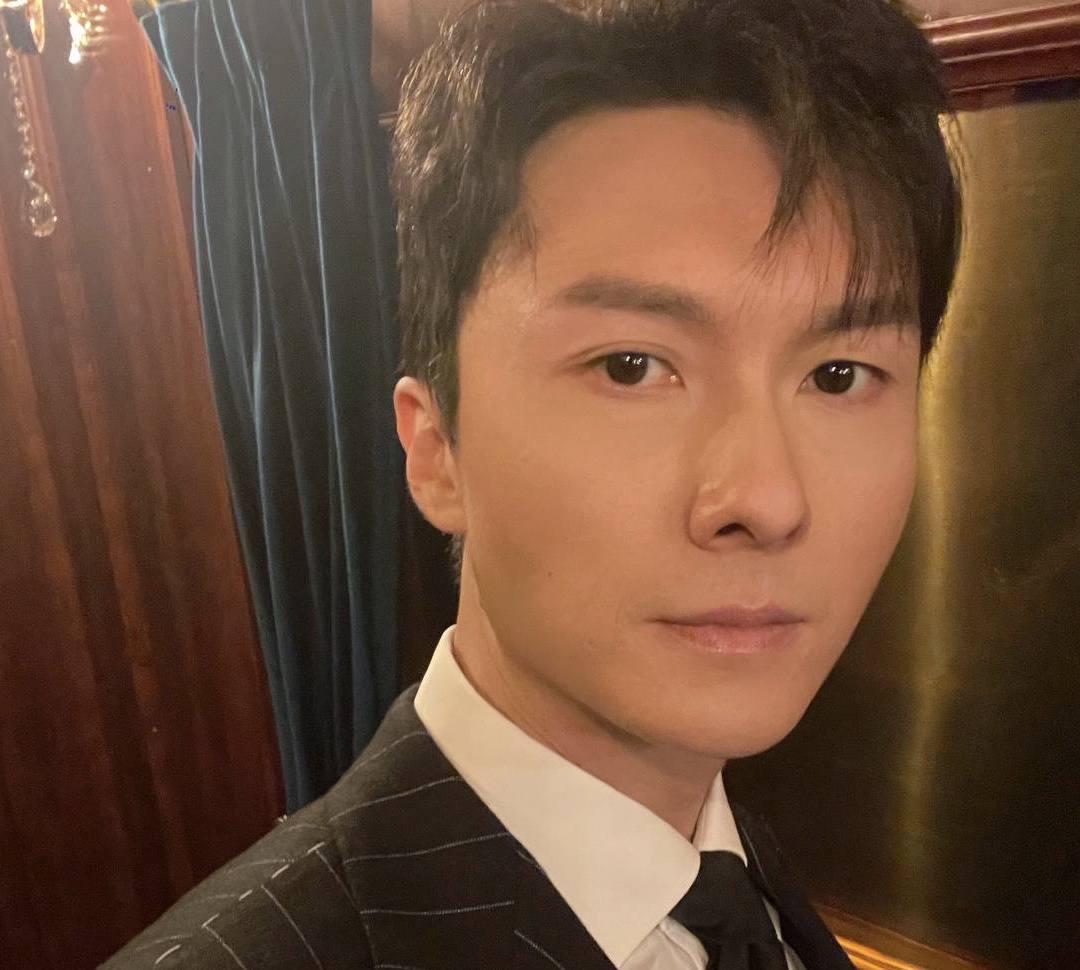 Wang Haoxin's 38th birthday has a photo of his abdominal muscles, his wife Chen Ziyao said ...