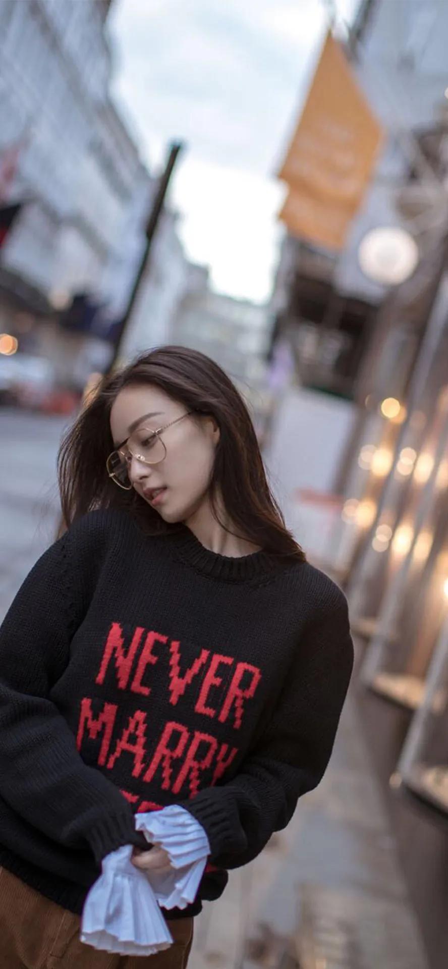 Ni Ni and Zhao Liying are both single. If you could choose, who would ...