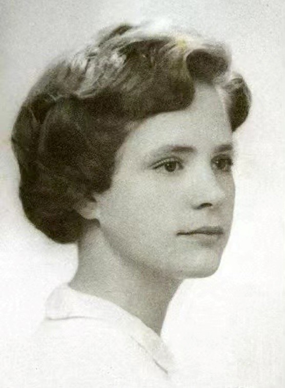 59 years ago, Mimi, a 19-year-old intern, became President Kennedy's ...