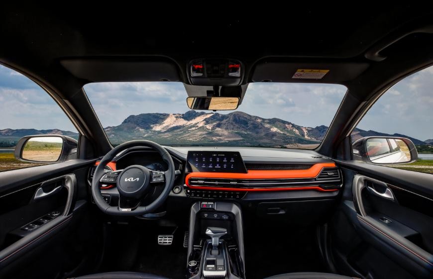 Kia Smart Run Ace tells you, what is the experience of pumping on a car ...