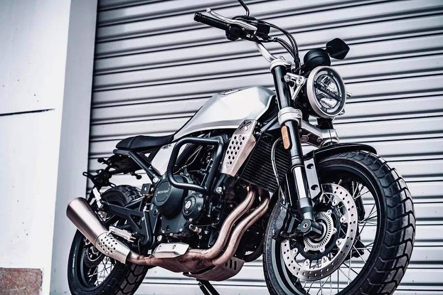 Price 32800!Gaojin Flame500 street car officially released - iMedia