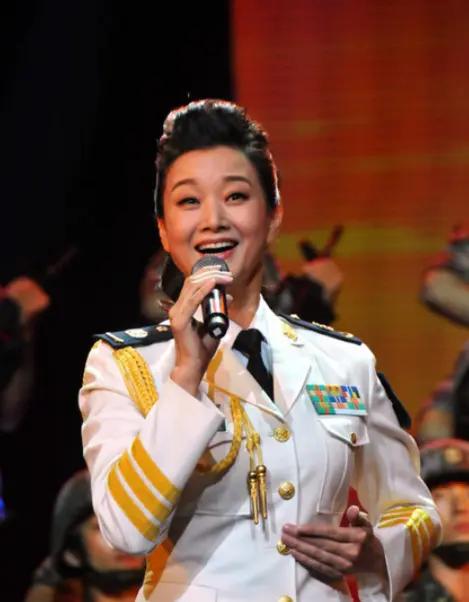 Song Zuying, who has been on the Spring Festival Gala for 24 ...