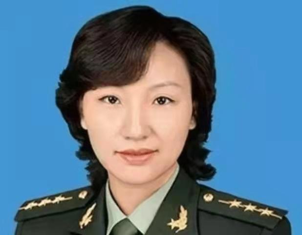 After Mao Xinyu ended his first marriage, he married Liu Bin, a military doctor, and now he has ...