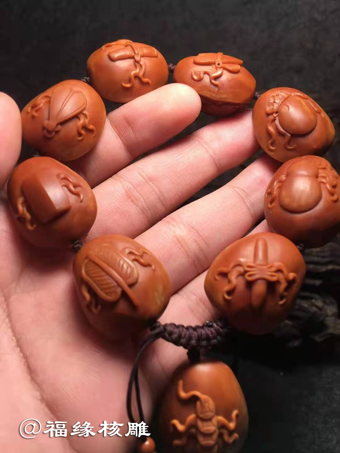 Olive core carving "Nine Sons of Dragon", the best old iron core ...