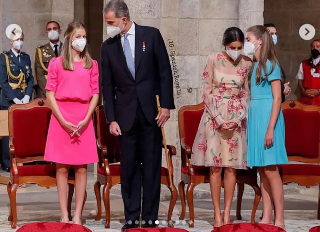 The 16-year-old Princess Leonor is not tall enough, but she has a ...