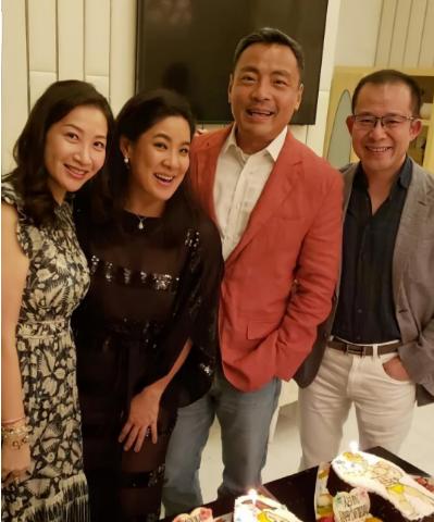 Aunt is a female star Tang Yingying, father is a billionaire, and her ...