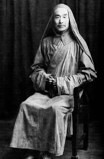 Liu Xiaolin: Li Shutong in dialogue with Master Hongyi (3) - iMedia