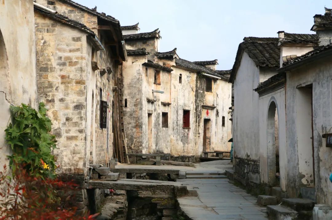 Another masterpiece of Po Xin Yun She-Ming Jing Garden!An ancient house ...
