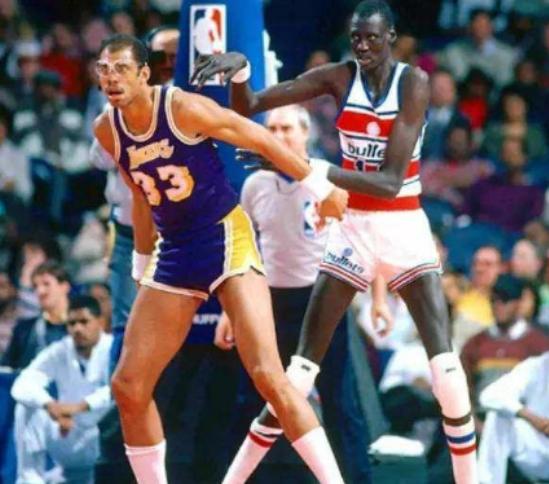 The advantages of NBA players' physical talents, Boll's wingspan, and ...