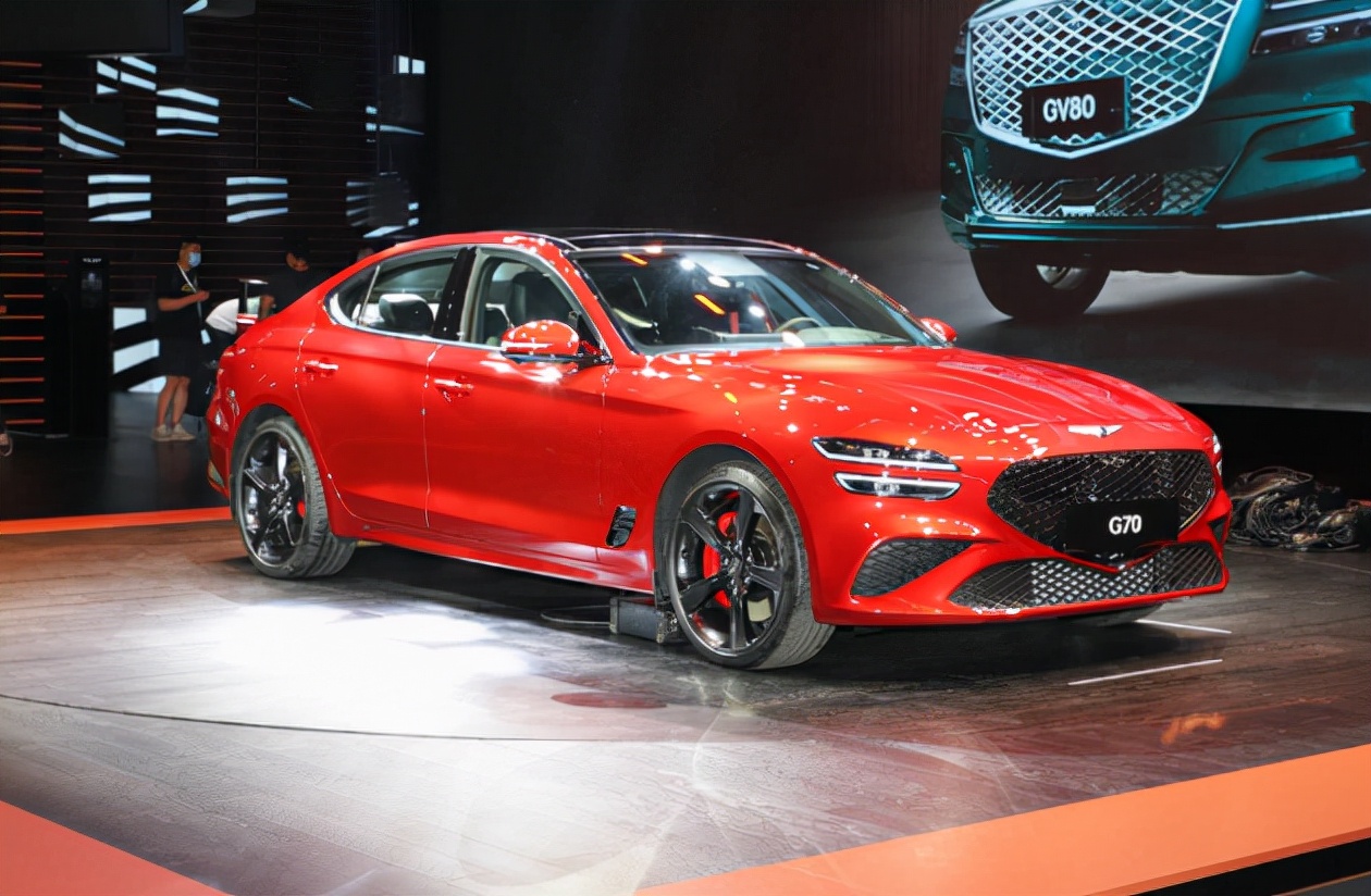The Korean mid-size luxury sedans arrived late, full of sincerity - iMedia