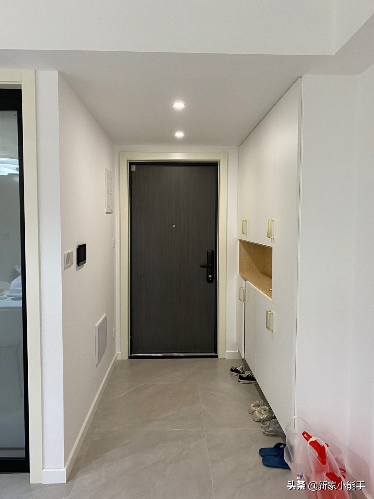 A 108-square-foot new house at my friend's house. The renovation cost ...