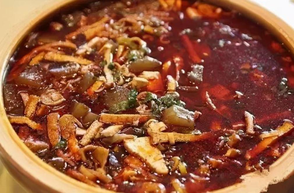 The world's 4 most curious "dark dishes", you can eat it every bite ...