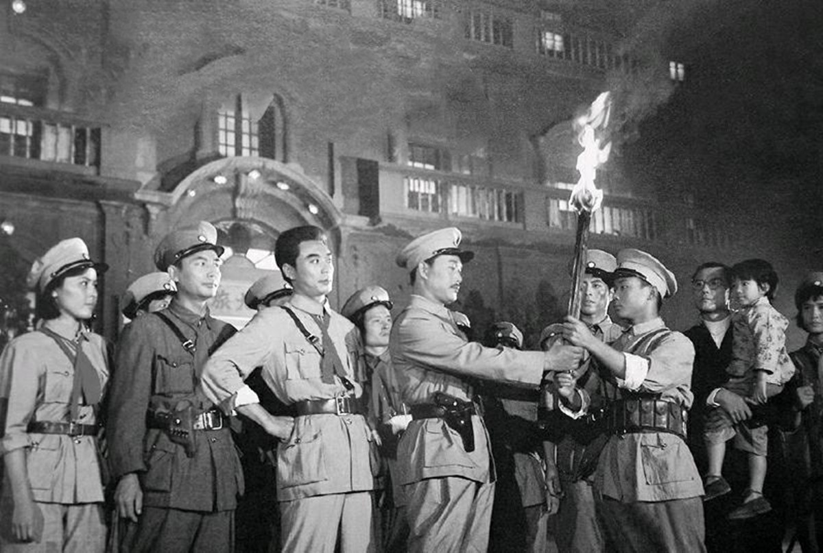 In the Nanchang Uprising, his soldiers were 6 times that of Zhu De, but ...