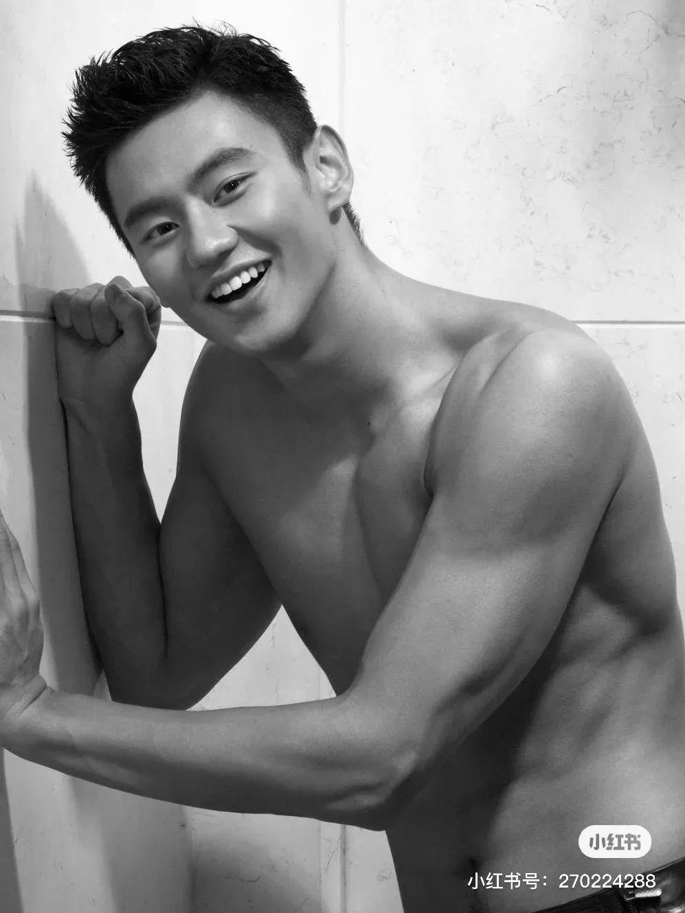 Ning Zetao, Chen Aisengu, Jiacheng, Huang Jingyu, who has the best figure? - iMedia