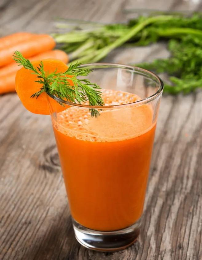 Healthy slimming juice---carrot and melon vegetable juice - iMedia
