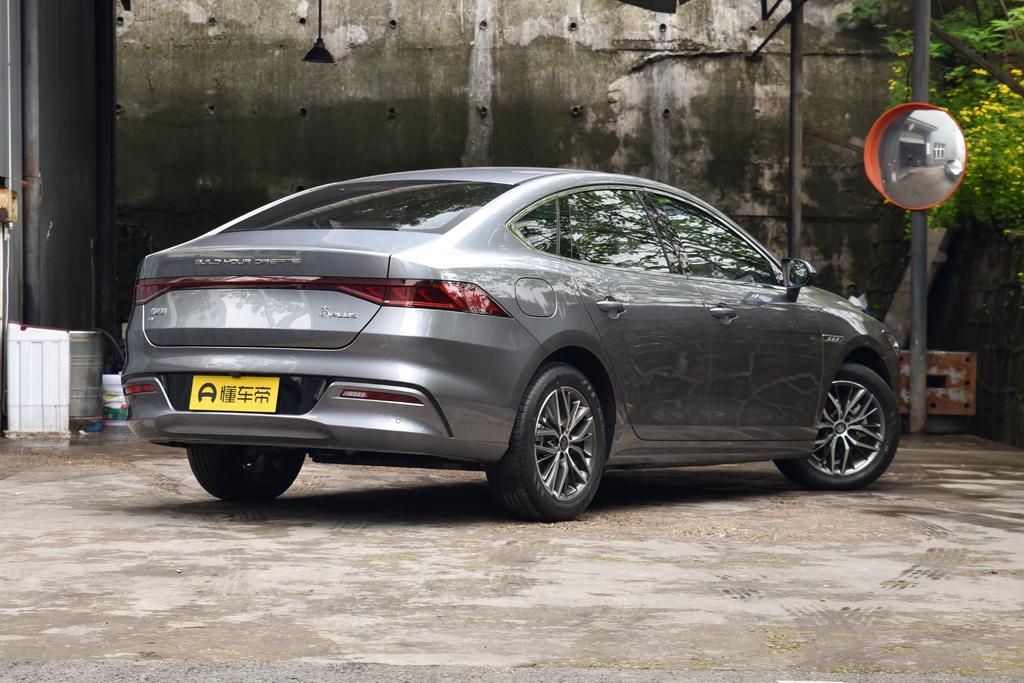 Powerful" electric car BYD Qin PLUS EV - iMedia