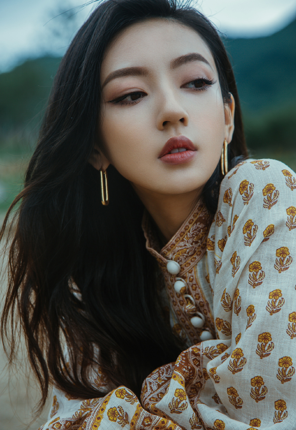 He Ruixian Fashion Elegant Photo Picture - iMedia