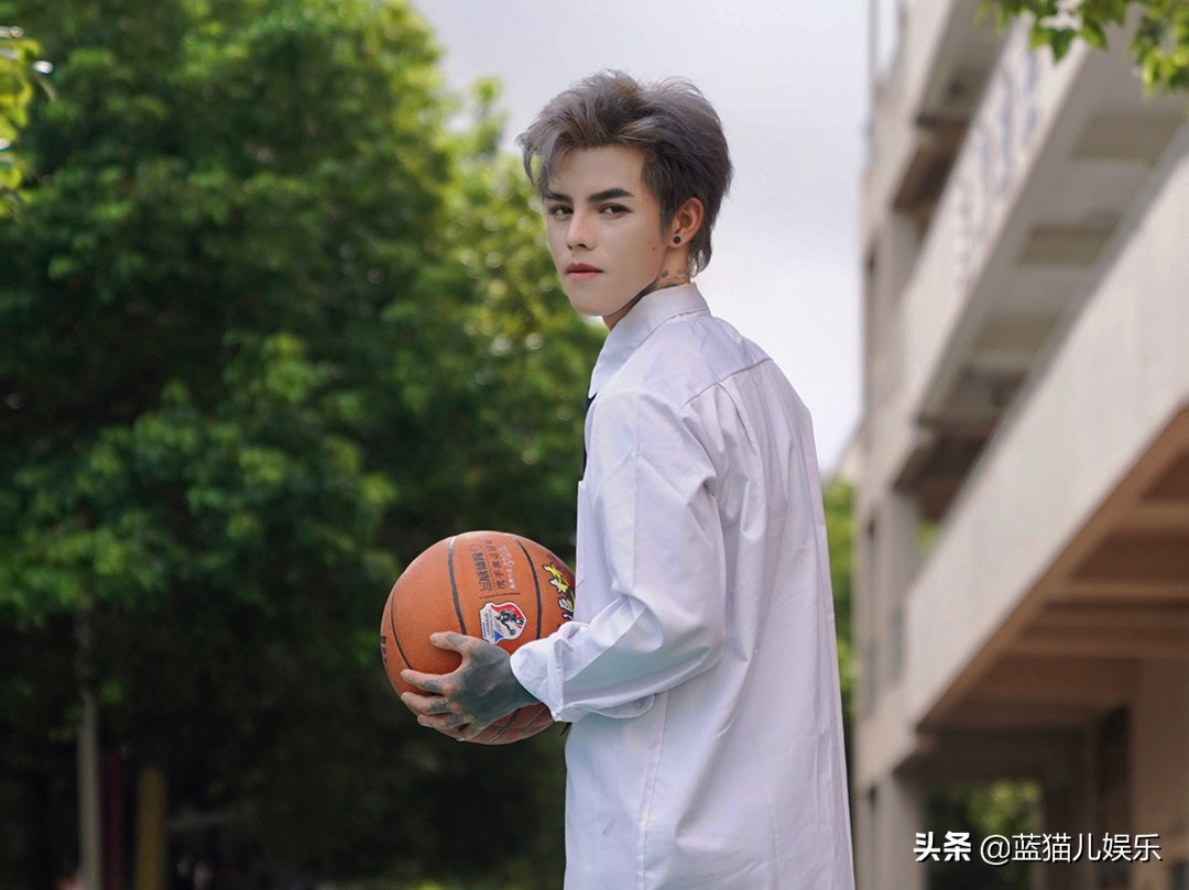 The lost Yin Shihang: The eyeballs were won by the process of cosmetic ...