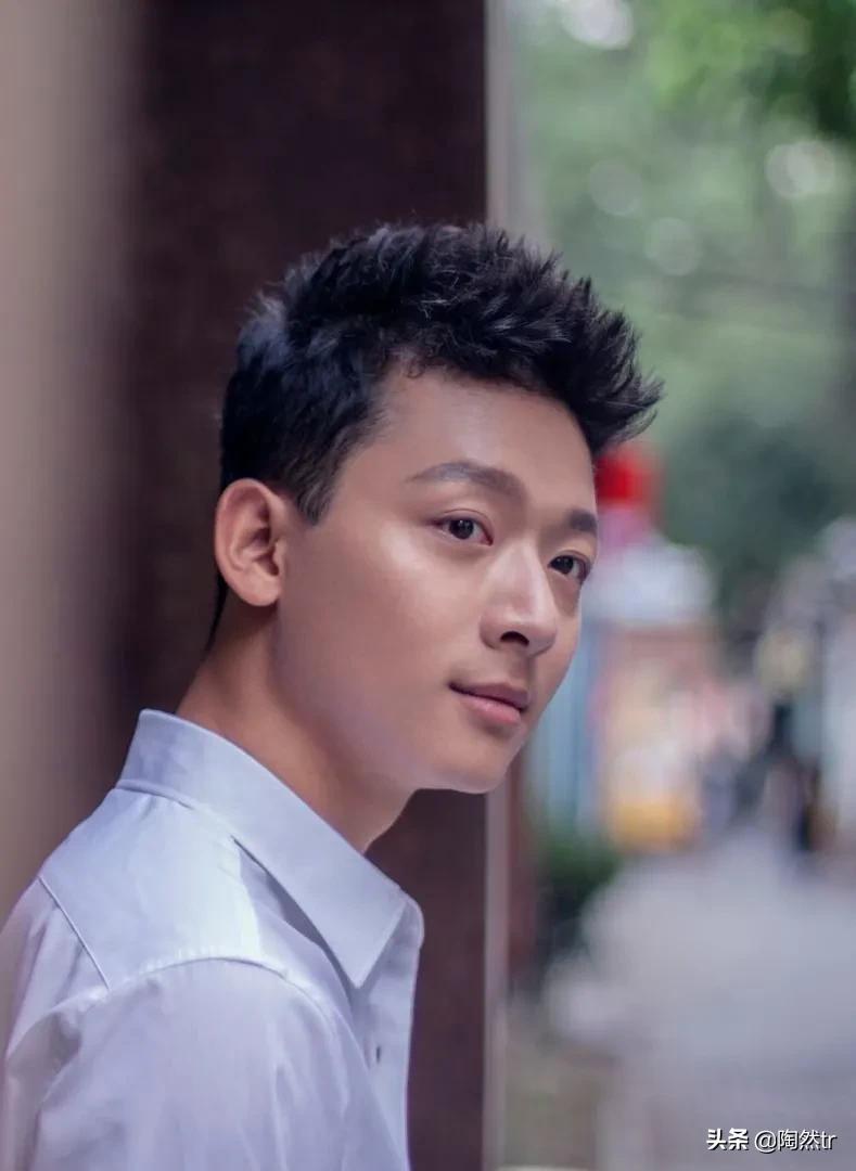 It's hard not to fire!Zhang Wanyi finally ushered in the male number ...