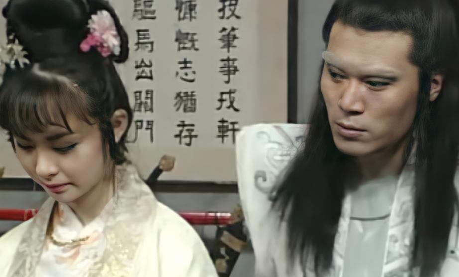 Sheng Lun's new drama male partner, starring in "Heroes White Eyebrows" became popular, 61 years ...