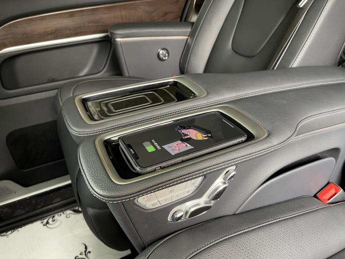 Practical modification of Mercedes-Benz V-Class - iMedia