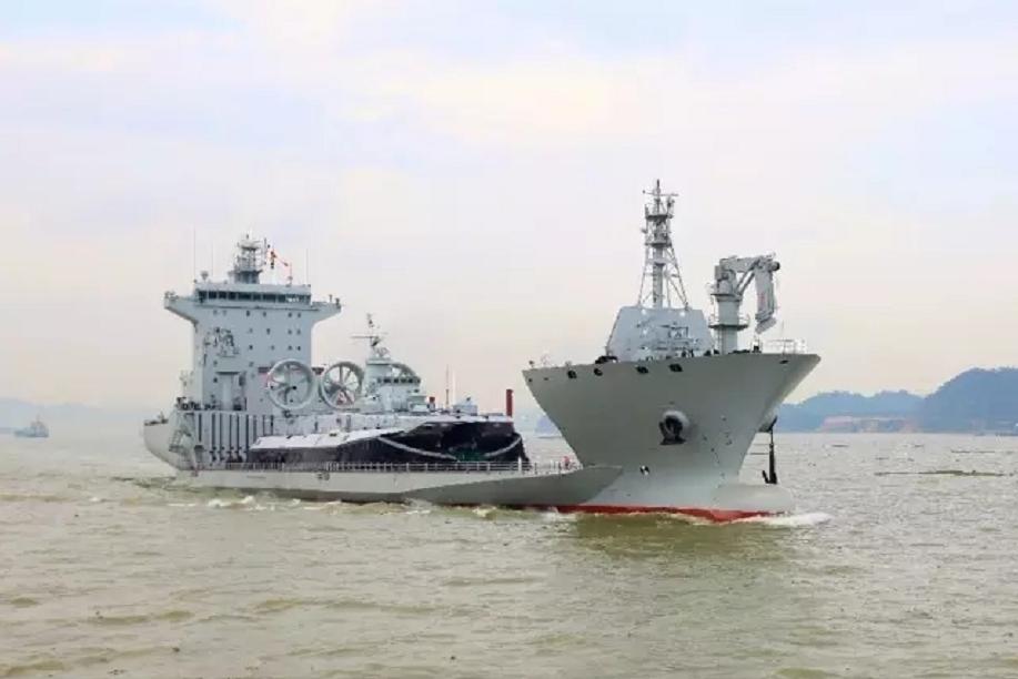 Mobile naval base: mobile semi-submersible ships are owned by only two ...