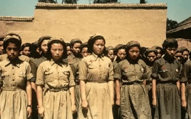 During World War II, Japanese female soldiers wore skirts and were ...