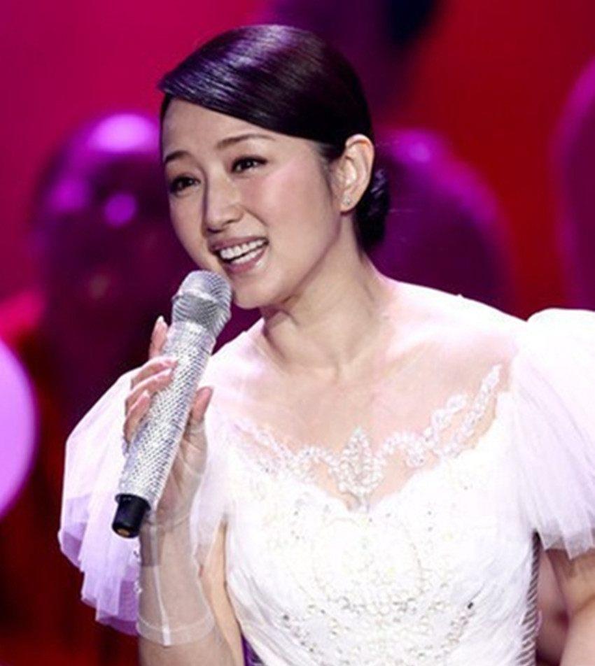 The story of Yang Yuying and Lai Jianmin - iMedia