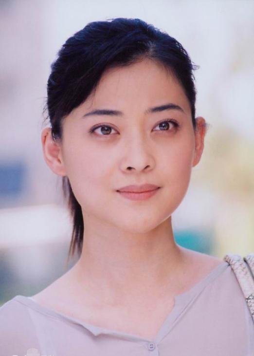 Mei Ting: Intellectual and elegant temperament beauty - iMedia