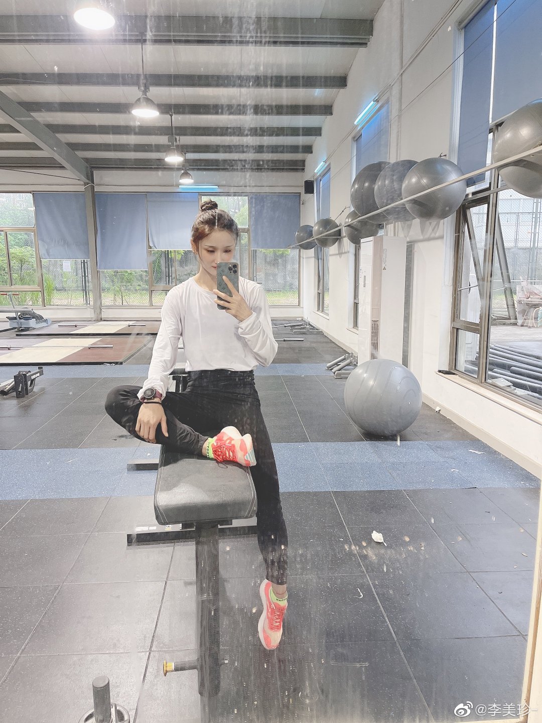 "Goddess of Running Circle" Li Meizhen: A beautiful girl with both ...